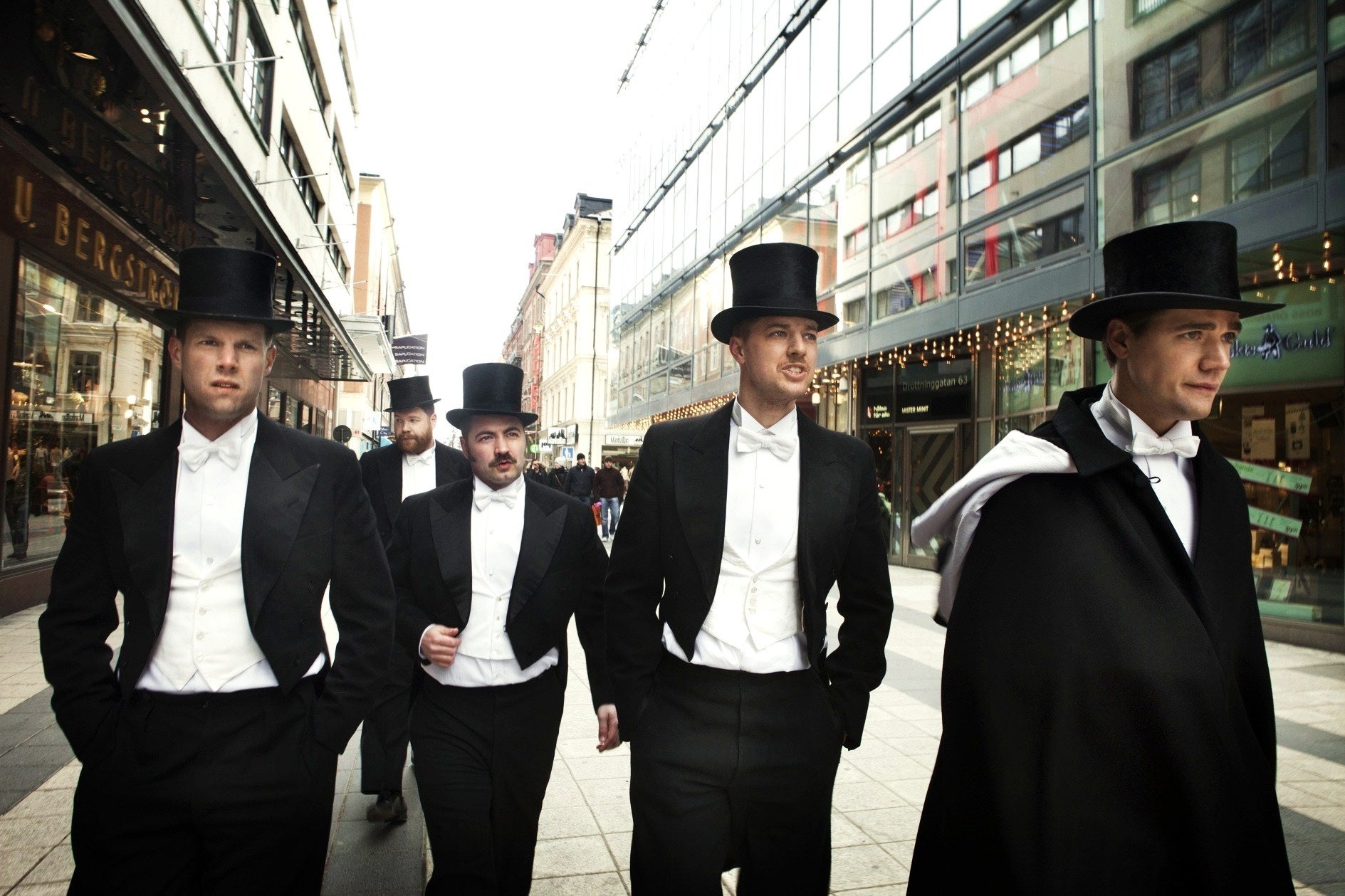 The Hives y Madrid, hora y media de amor en directo | 12 pulgadas